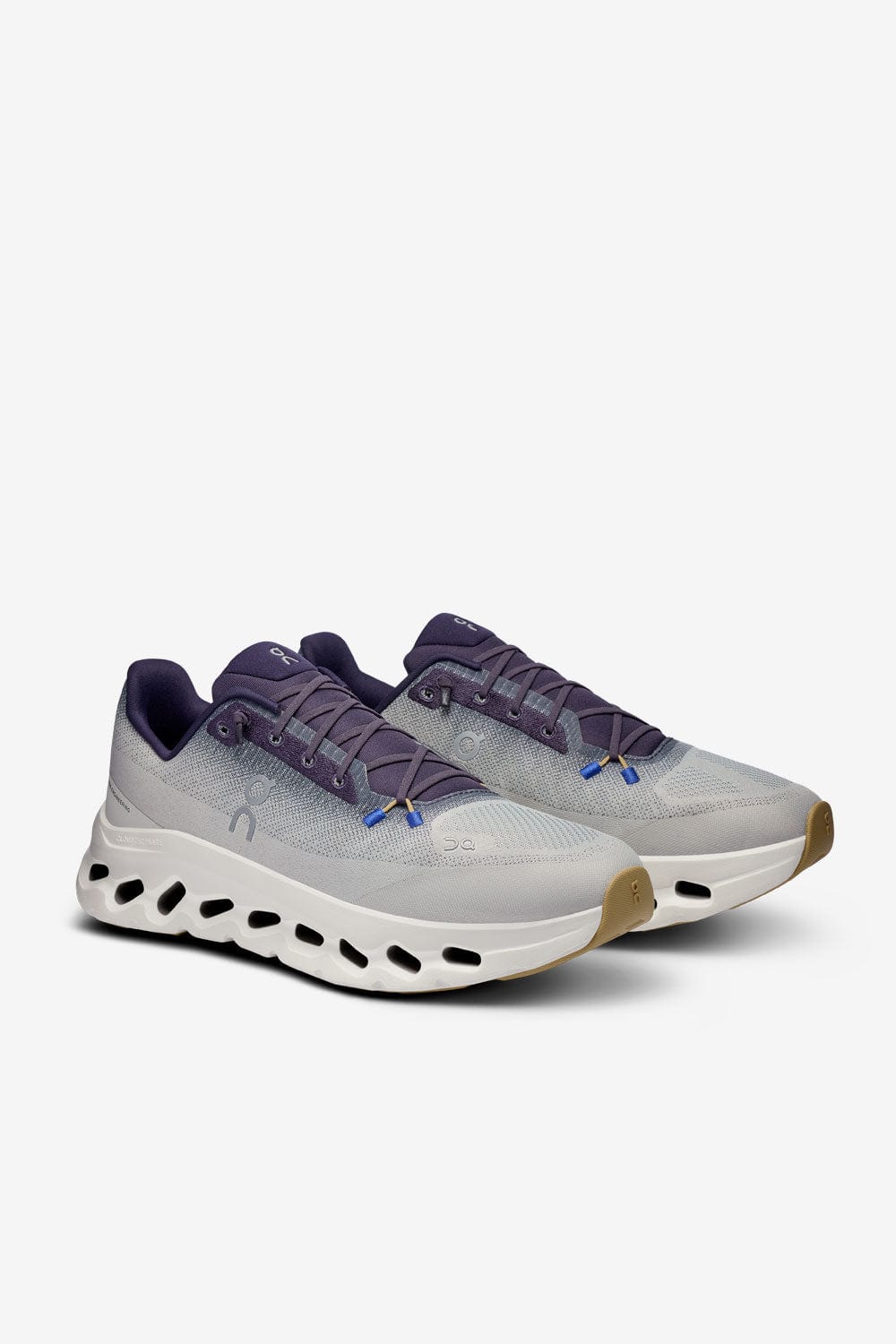 ON Cloudtilt (Midnight/Ivory) - Commonwealth